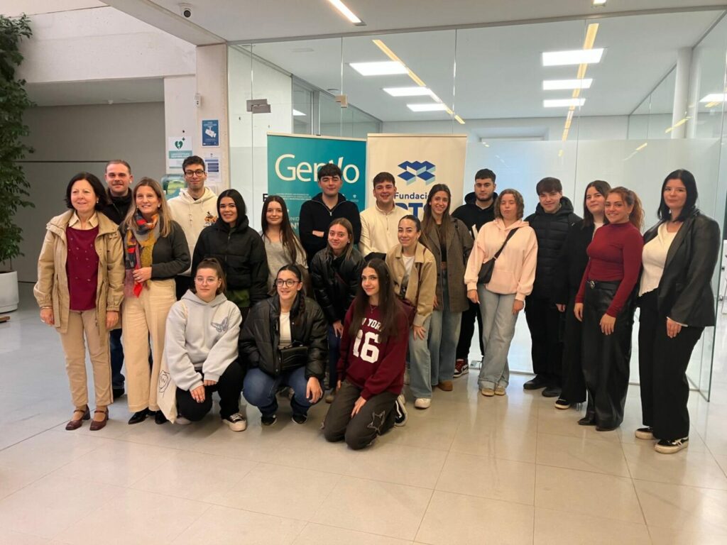 La Fundación PTS Granada celebra su primer Café con Ciencia durante la ...